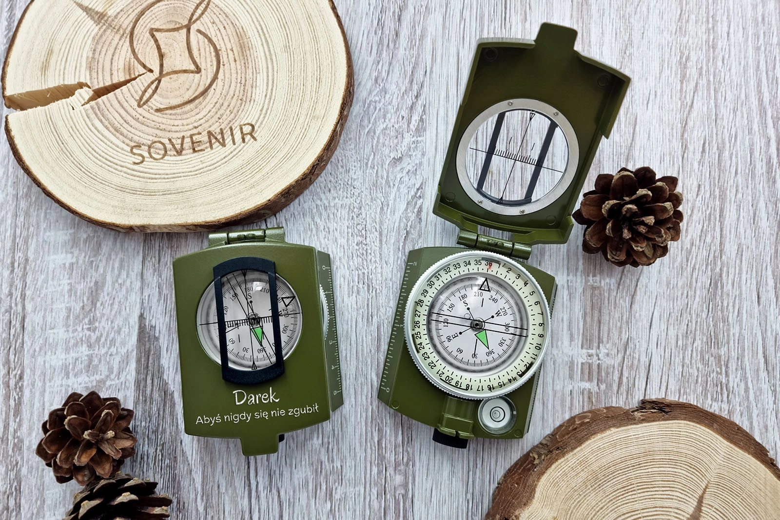 Kompasy z grawerem, gwizdki i inne prezenty - sklep sovenir.pl